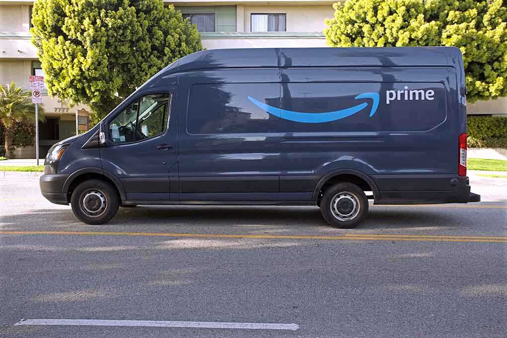 Controversial Hit-and-Run: Amazon Van Incident Raises Legal Questions ...